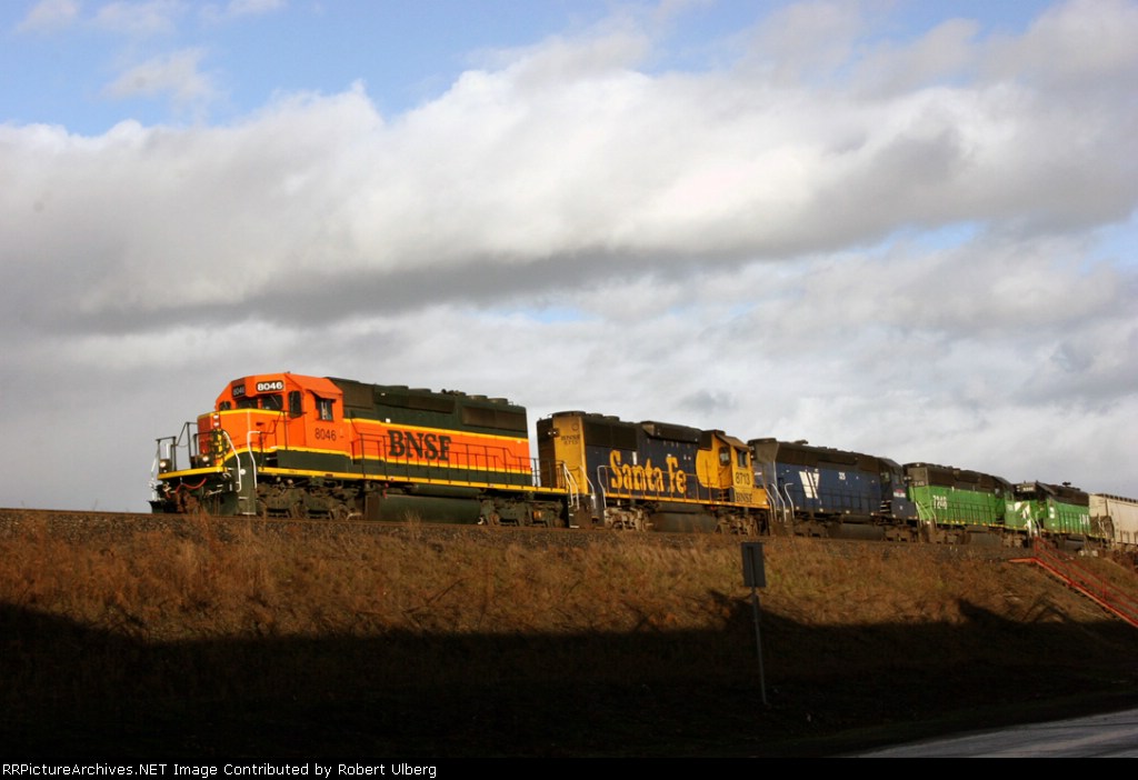 BNSF 8046 BNSF 8713 MRL 325 FURX 7246